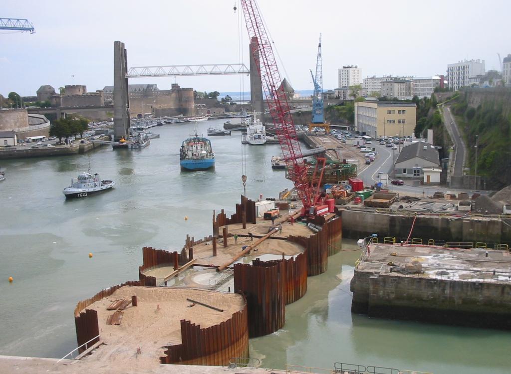 Locks | ArcelorMittal Sheet Piling